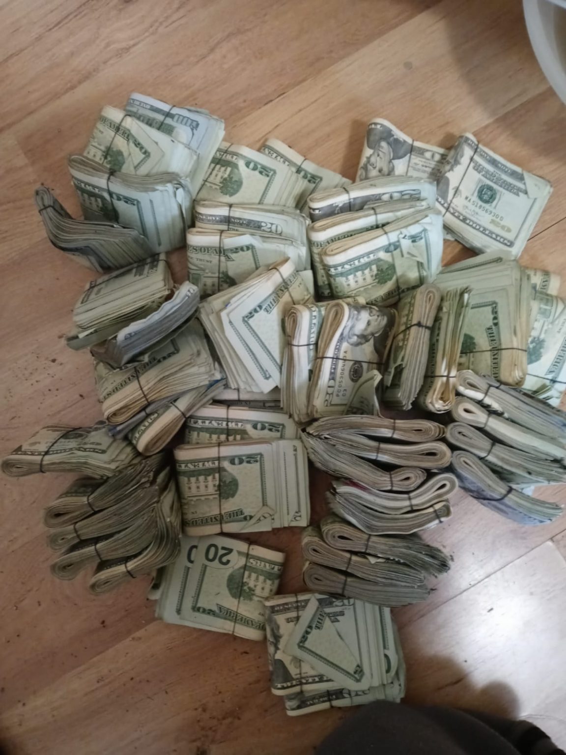 Buy Stacks Of Fake $20 Bills - $250/stack - Best Deals